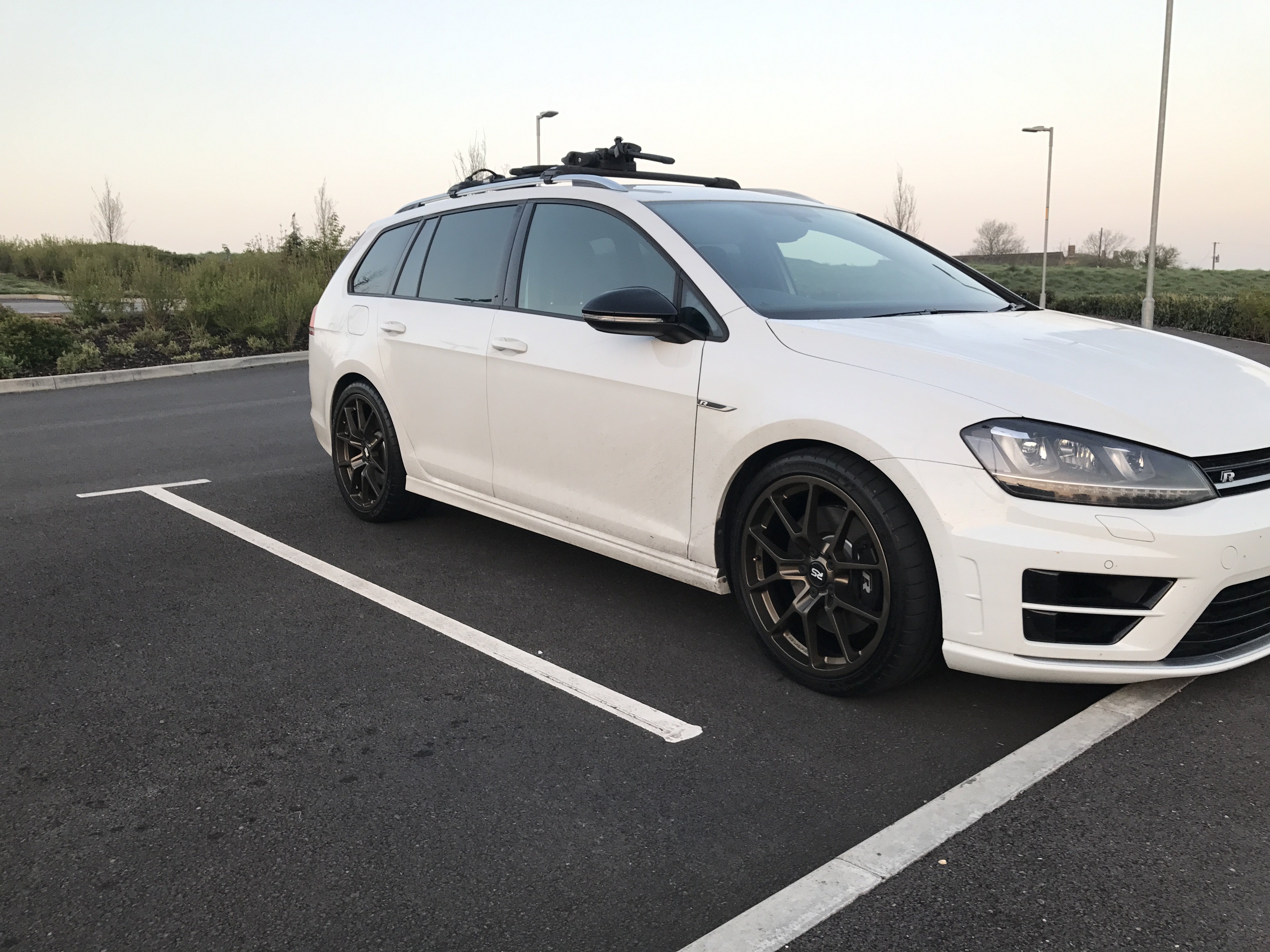 New Rims - Neuspeed RSE10 - Modifying your Golf R MK7 - VWROC - VW R ...