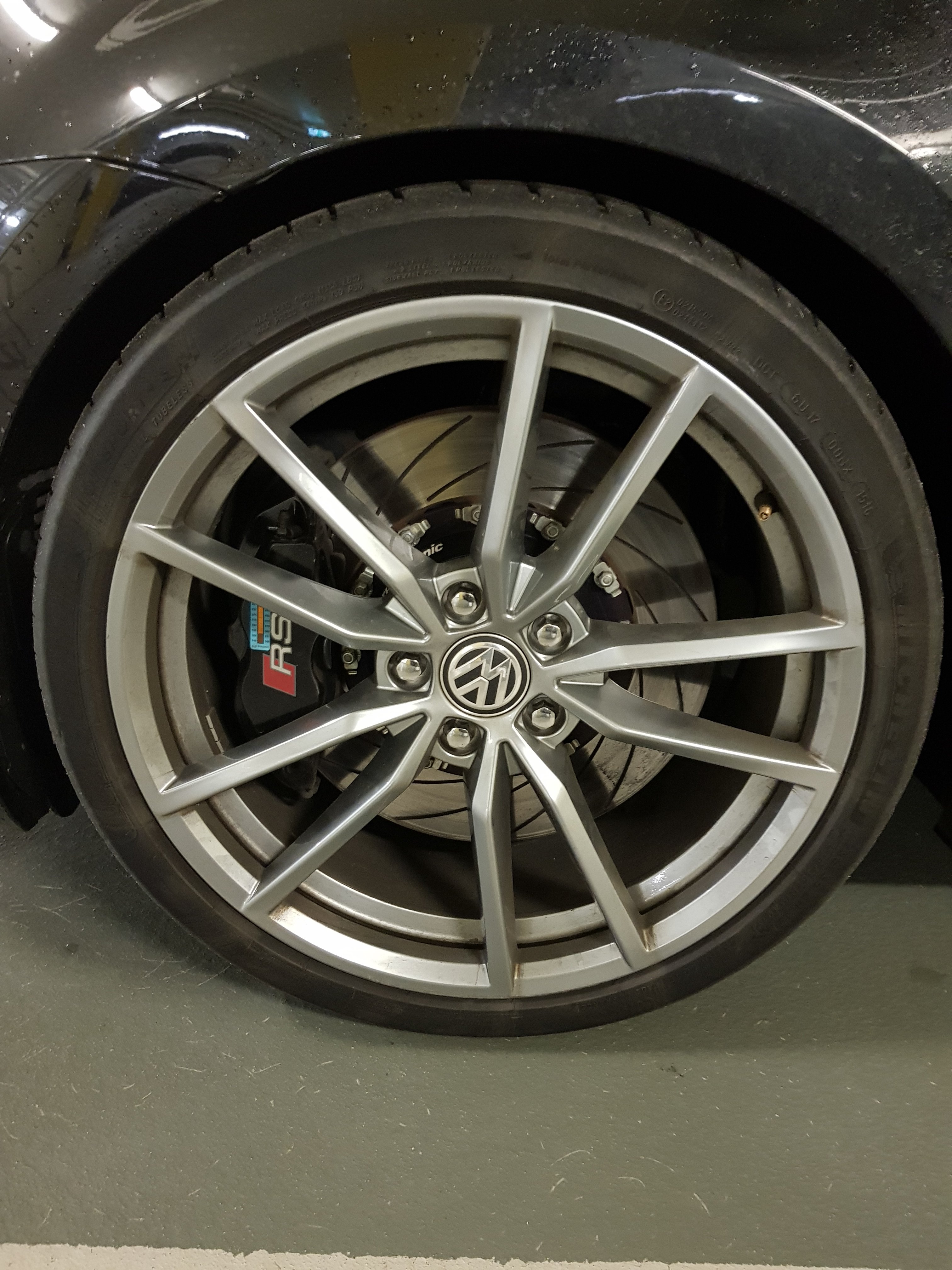 Big brake kit with prets and 8mm spacers - Modifying your Golf R MK7 ...
