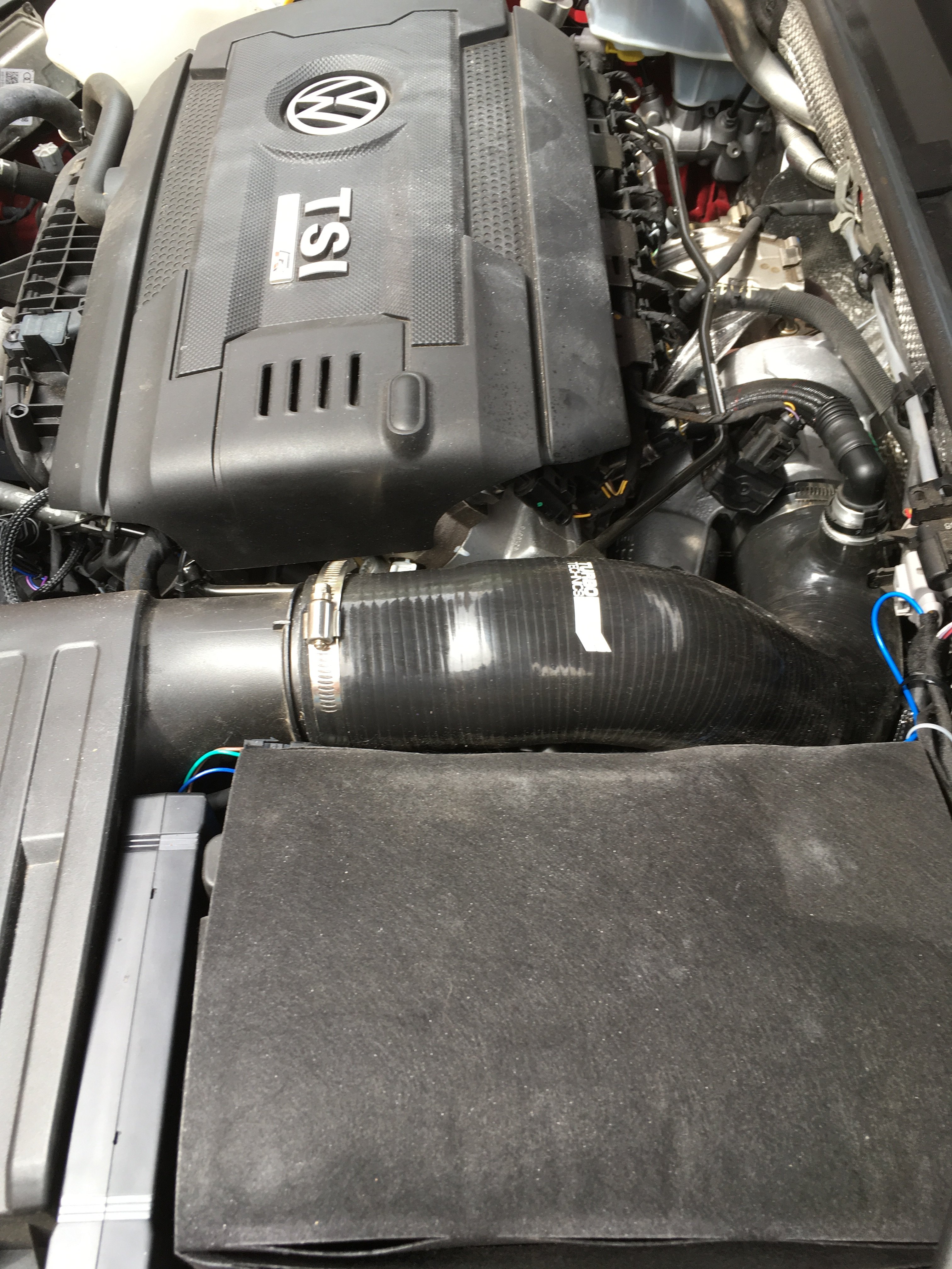 TT Intake Piper versus VWR Intake Pipe...? - Modifying your Golf R MK7 ...