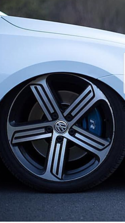 Blue caliper cover - Modifying your Golf R MK7 - VWROC - VW R Owners Club