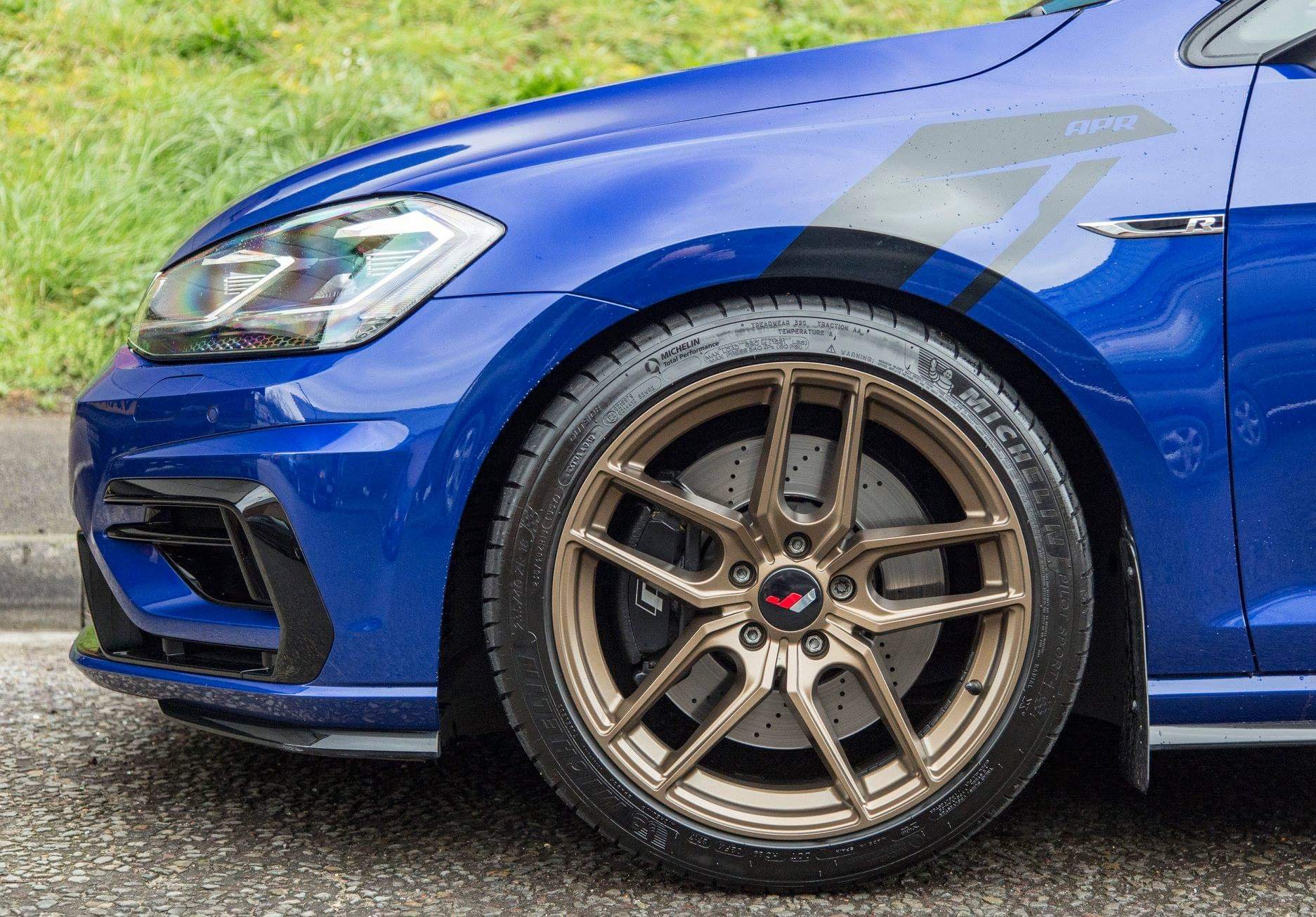 Clean - R Detailing - VWROC - VW R Owners Club