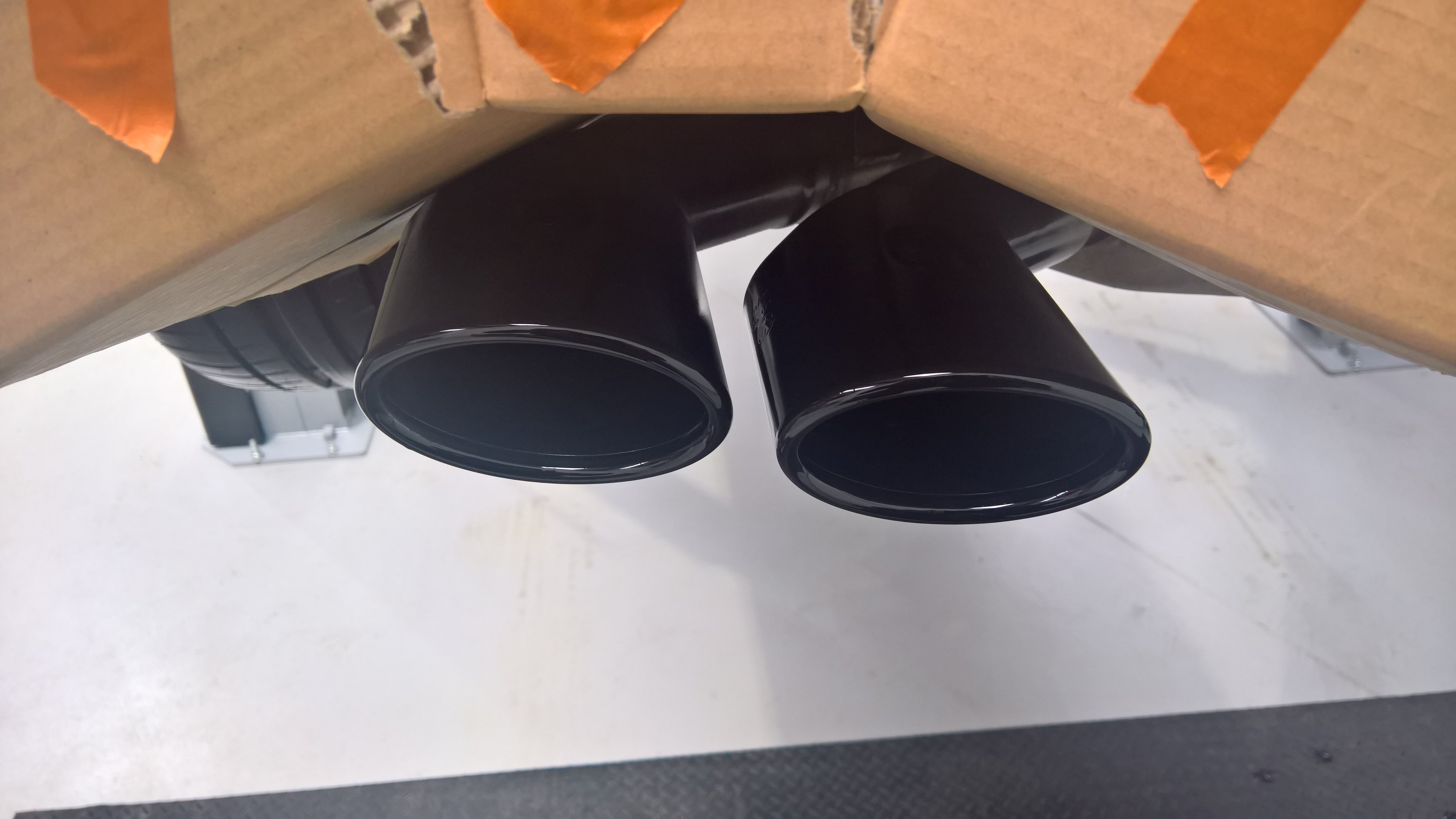 Golf R 7.5 exhaust tips - Modifying your Golf R MK7 - VWROC - VW R ...