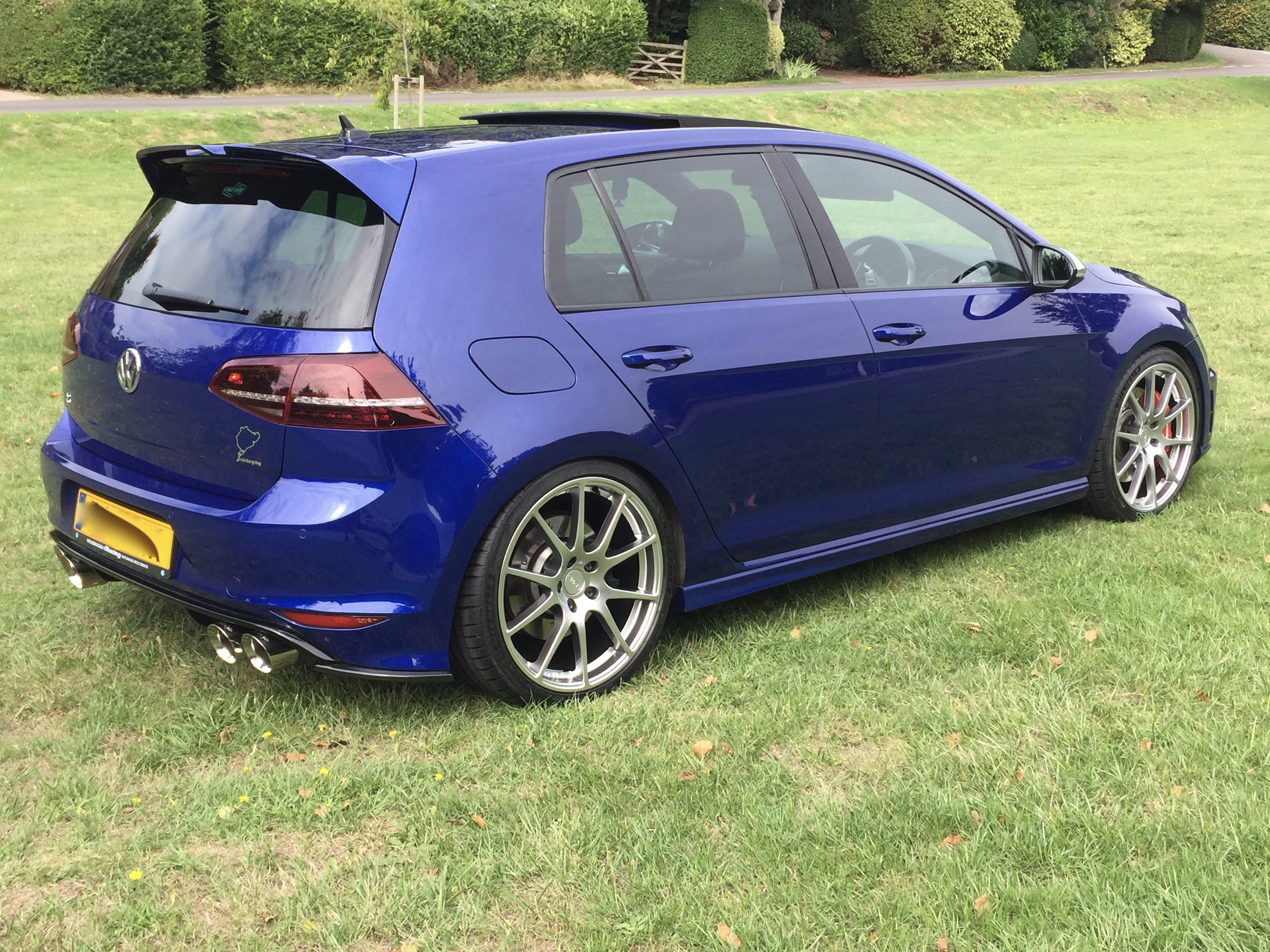 Nice alloy option for white? - VW Golf R MK7 Chat - VWROC - VW R Owners ...