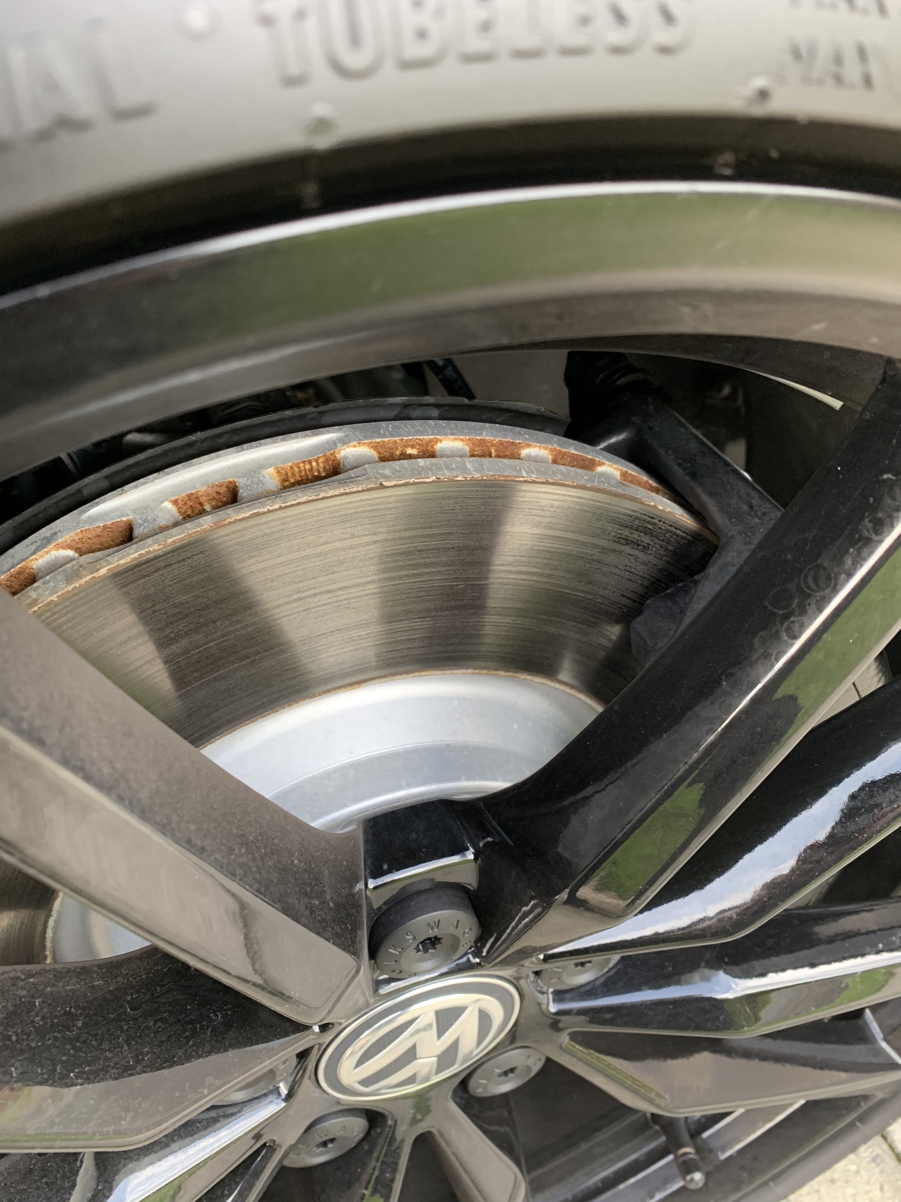 Rust on disc breaks - VW Golf R MK7 Chat - VWROC - VW R Owners Club
