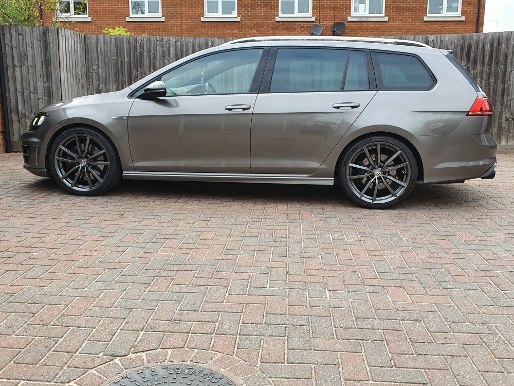 Limestone Grey MK 7 R Estate - 7R Members Rides - VWROC - VW R Owners Club