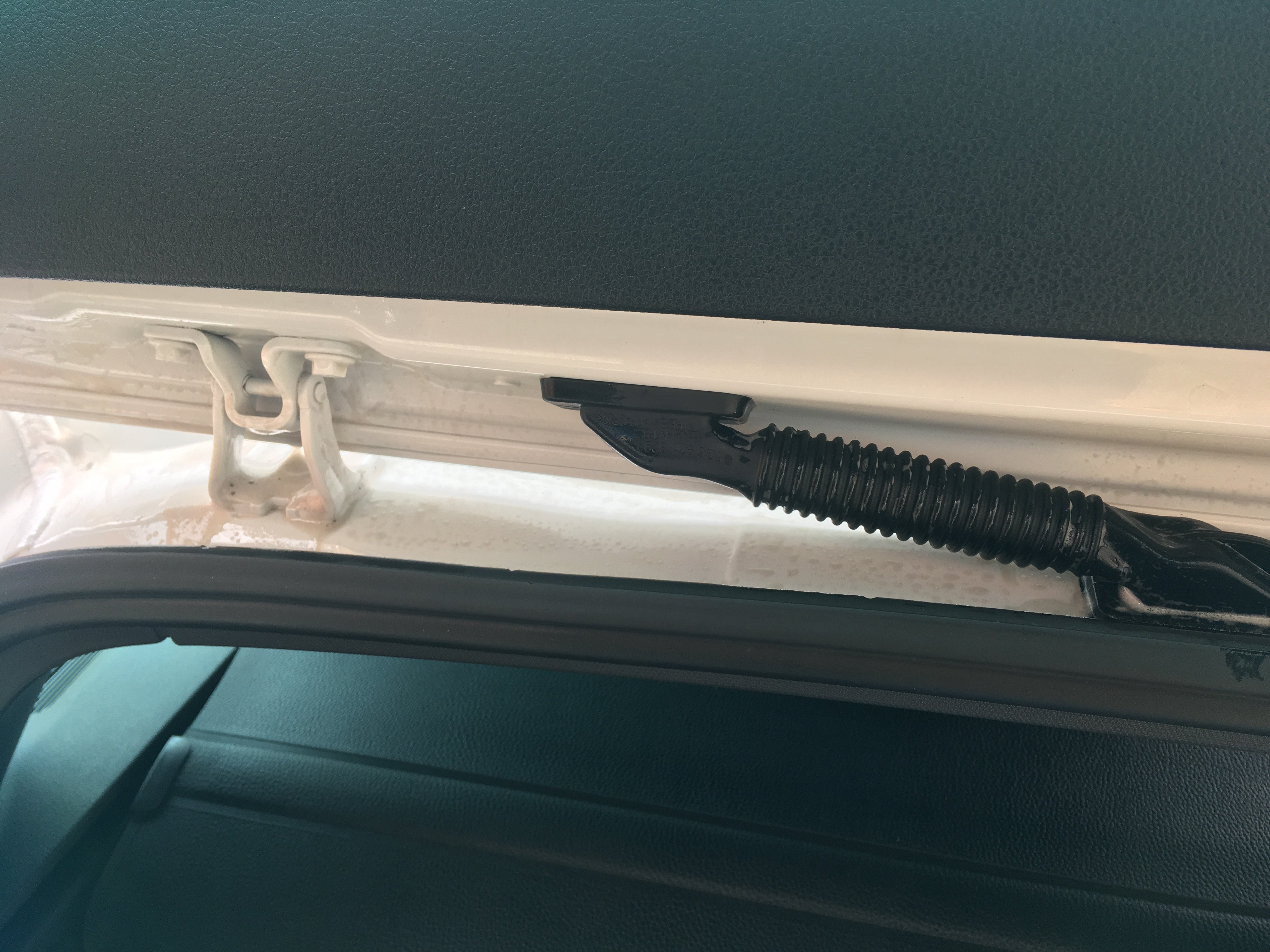 Penguins R Detail - R Detailing - VWROC - VW R Owners Club