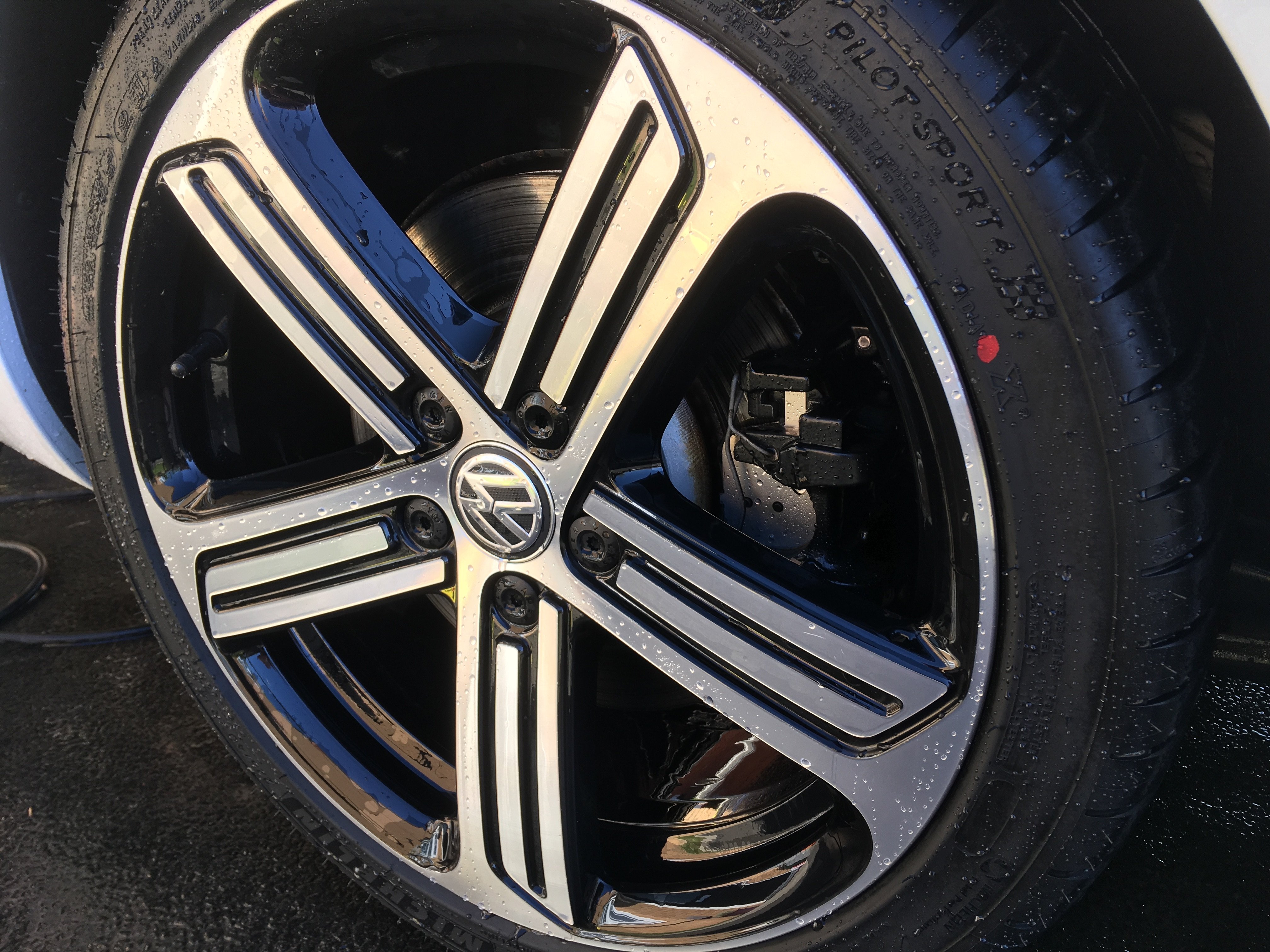 Penguins R Detail - R Detailing - VWROC - VW R Owners Club