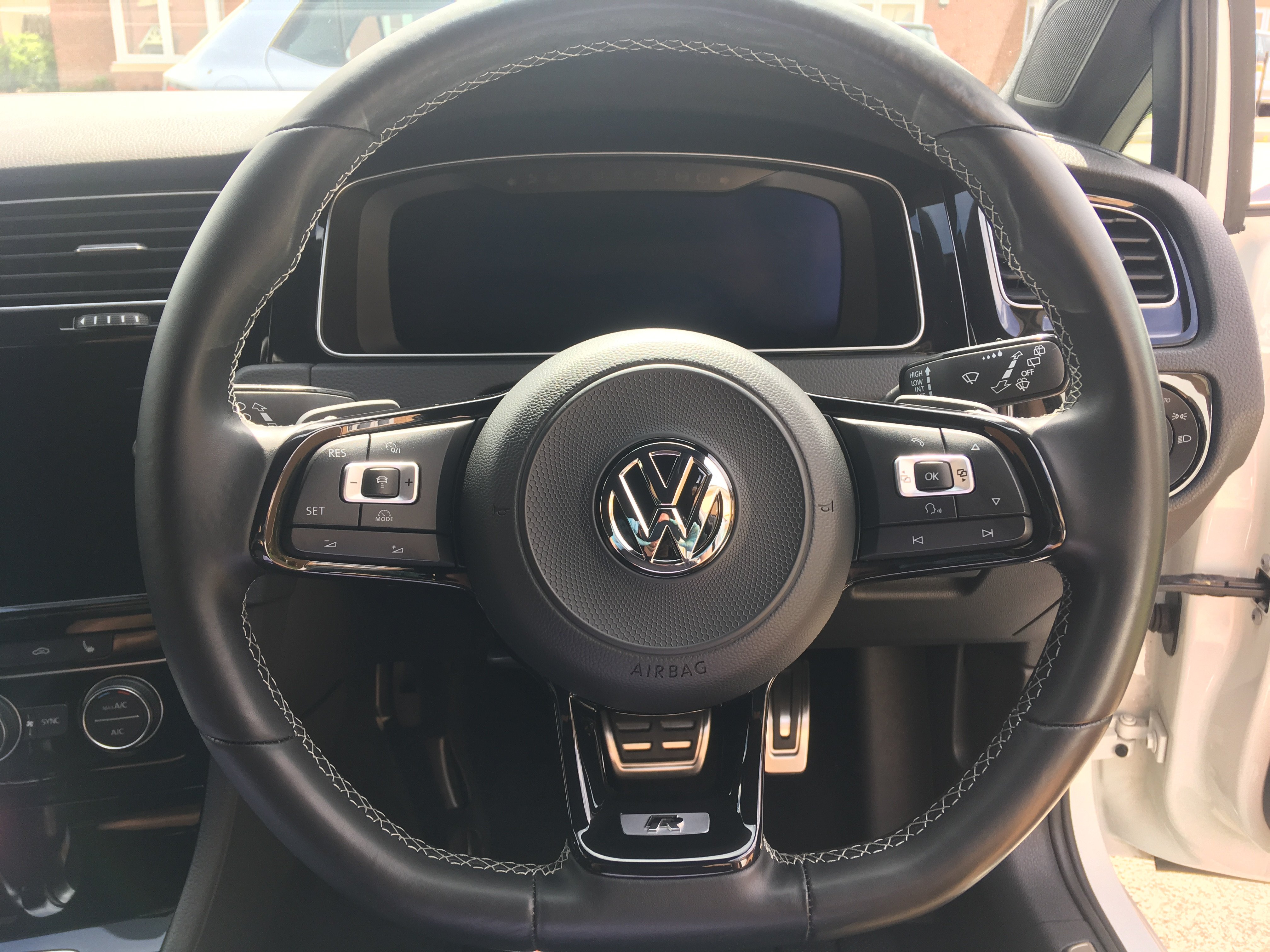 Penguins R Detail - R Detailing - VWROC - VW R Owners Club