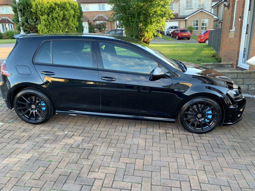 Painted calipers - Modifying your Golf R MK7 - VWROC - VW R Owners Club