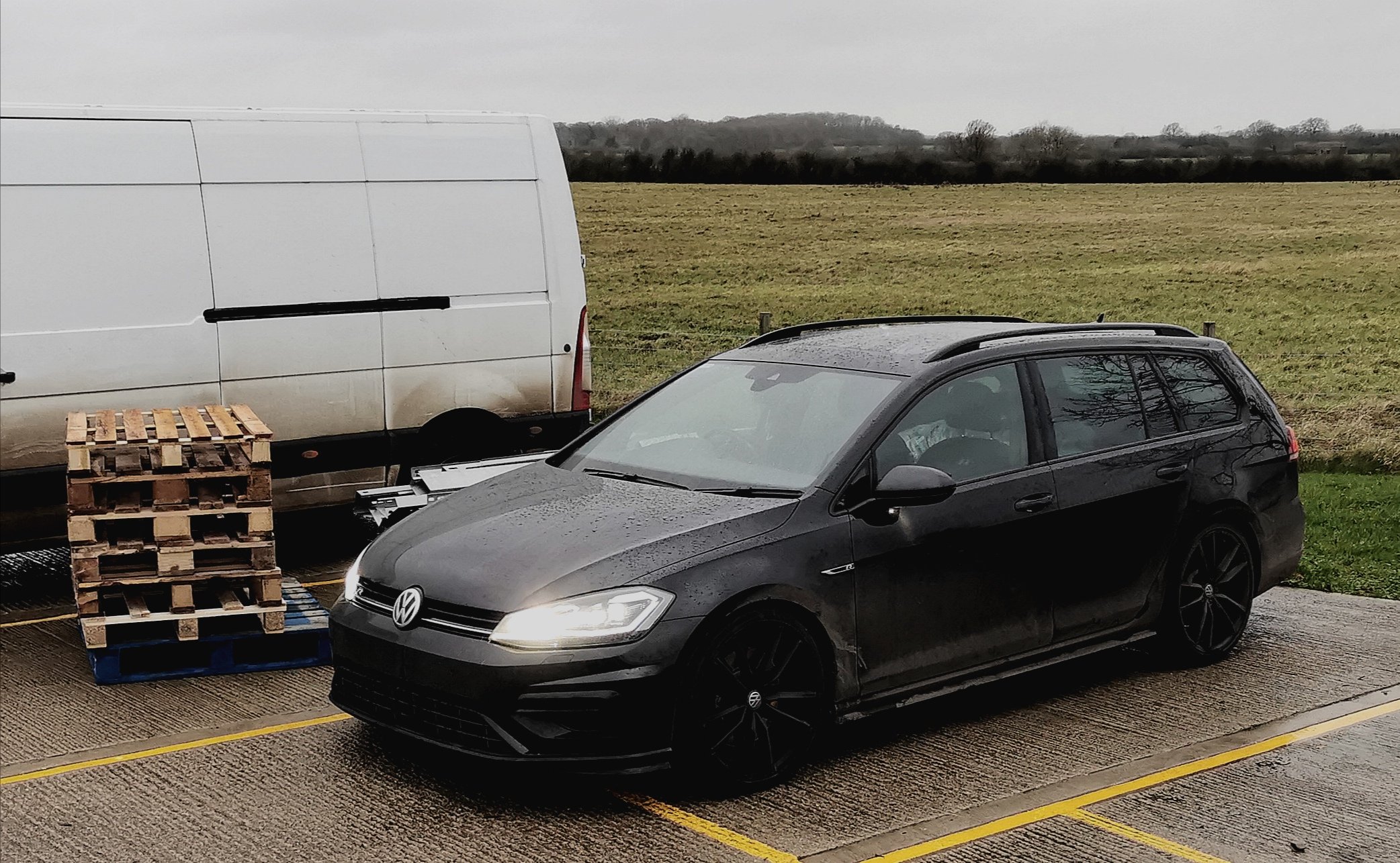 7.5R Estate - Build Log - 7R Members Rides - VWROC - VW R Owners Club