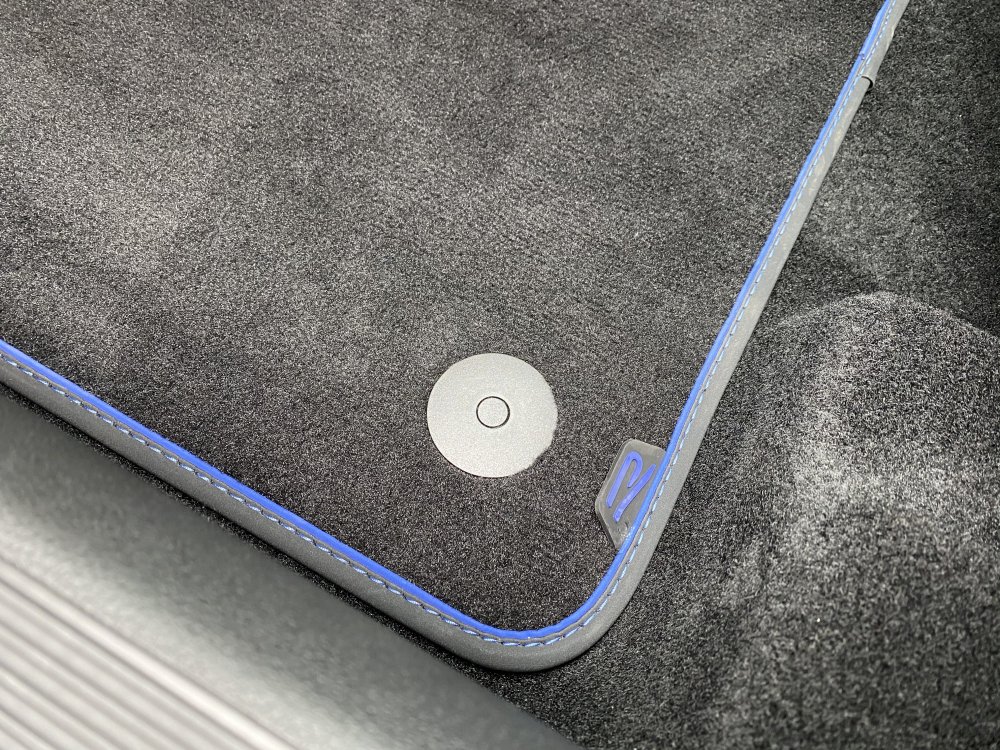 MK8 R floor mats - VW Golf R MK8 Chat - VWROC - VW R Owners Club