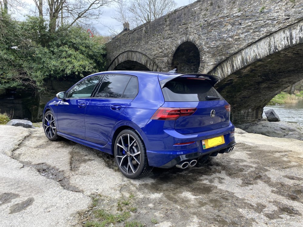 Ade's Mk8 R - 8R Members Rides - VWROC - VW R Owners Club