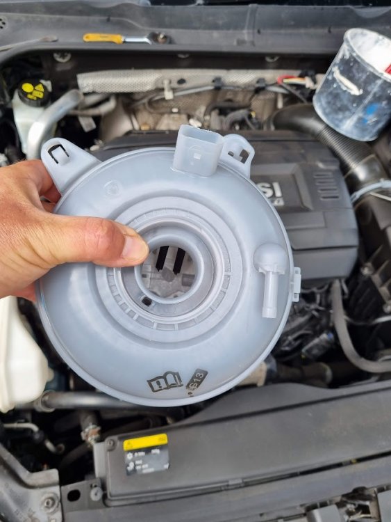Coolant leak, coolant expansion bottle, not the usual..... - Modifying ...