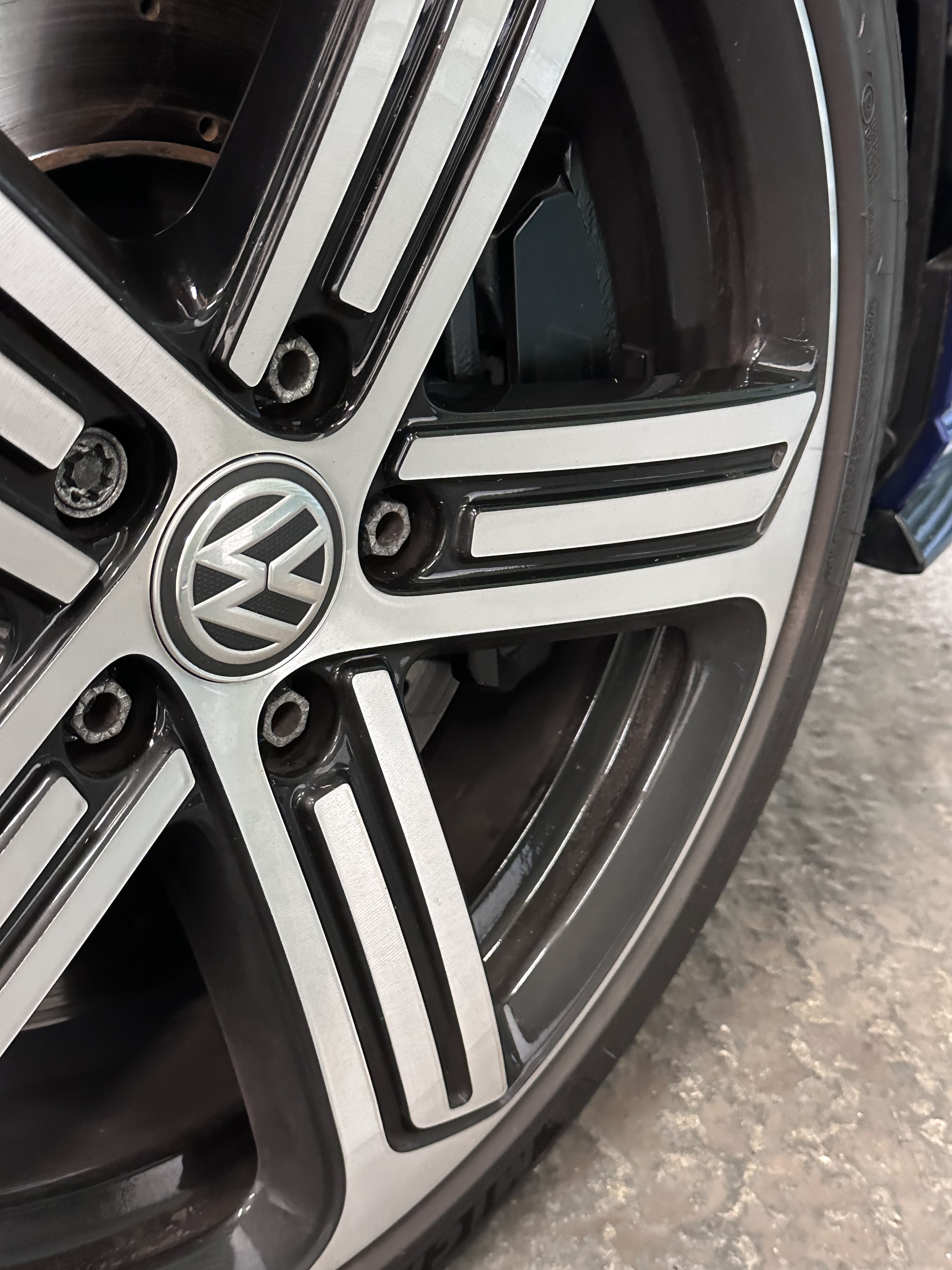 Wheels off tidy up - R Detailing - VWROC - VW R Owners Club