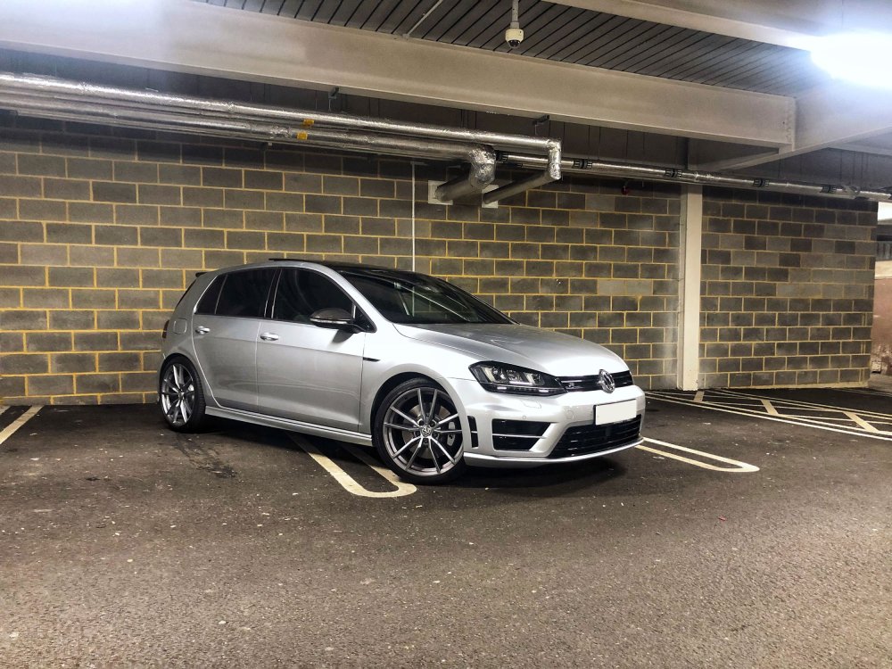 Reflex Silver Golf R with silver pretoria wheels? - VW Golf R MK7 Chat ...