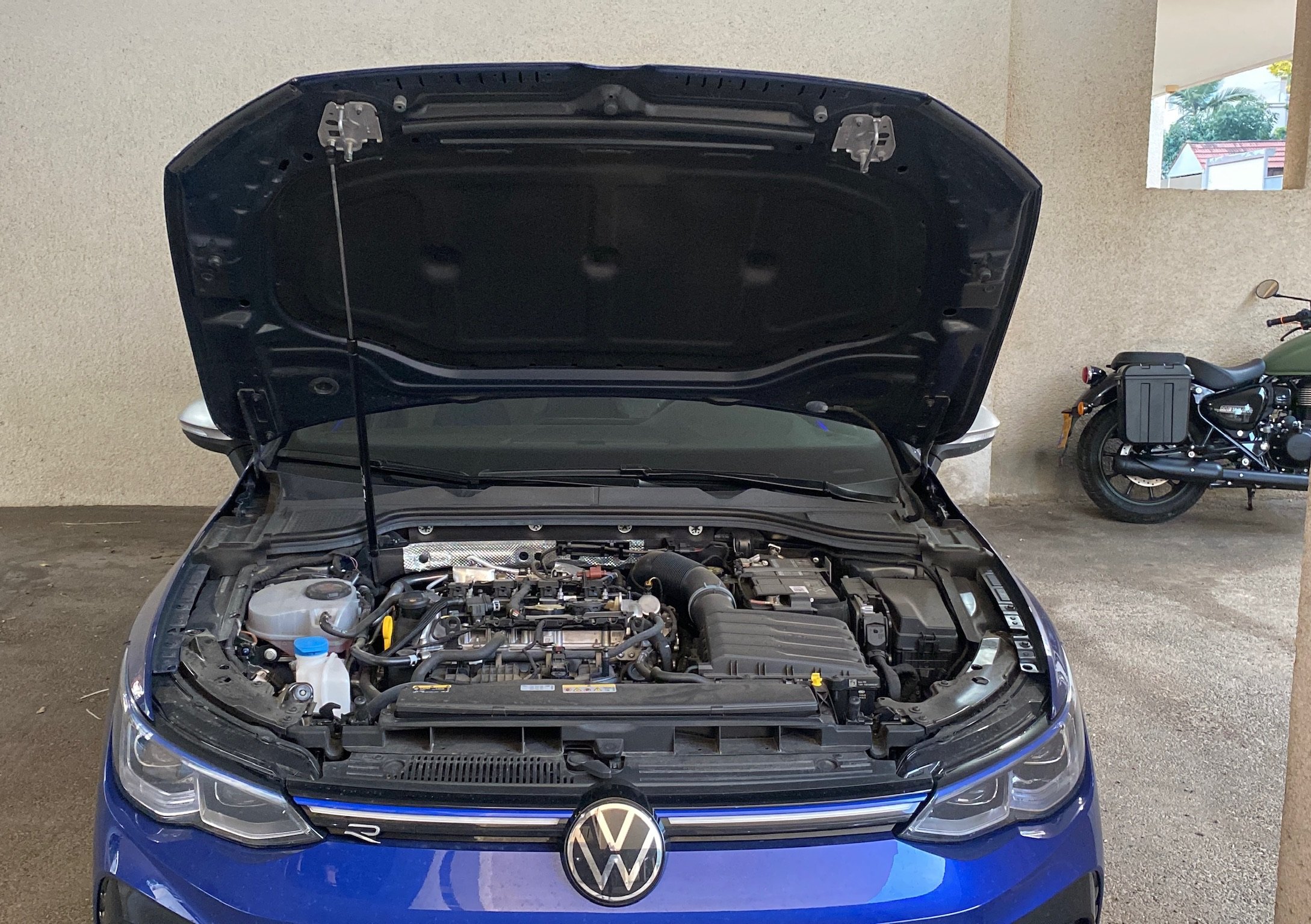 Golf mk8R - DIY fit gas bonnet strut - Guides and How To's - VWROC - VW ...