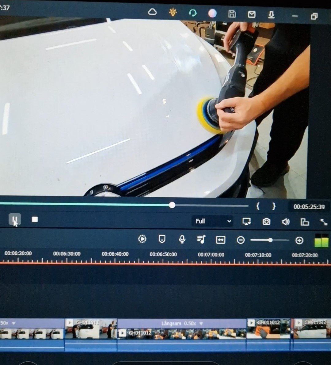 Deep Black Pearl v Grenadilla Black Metallic - VW Golf R MK8 Chat ...