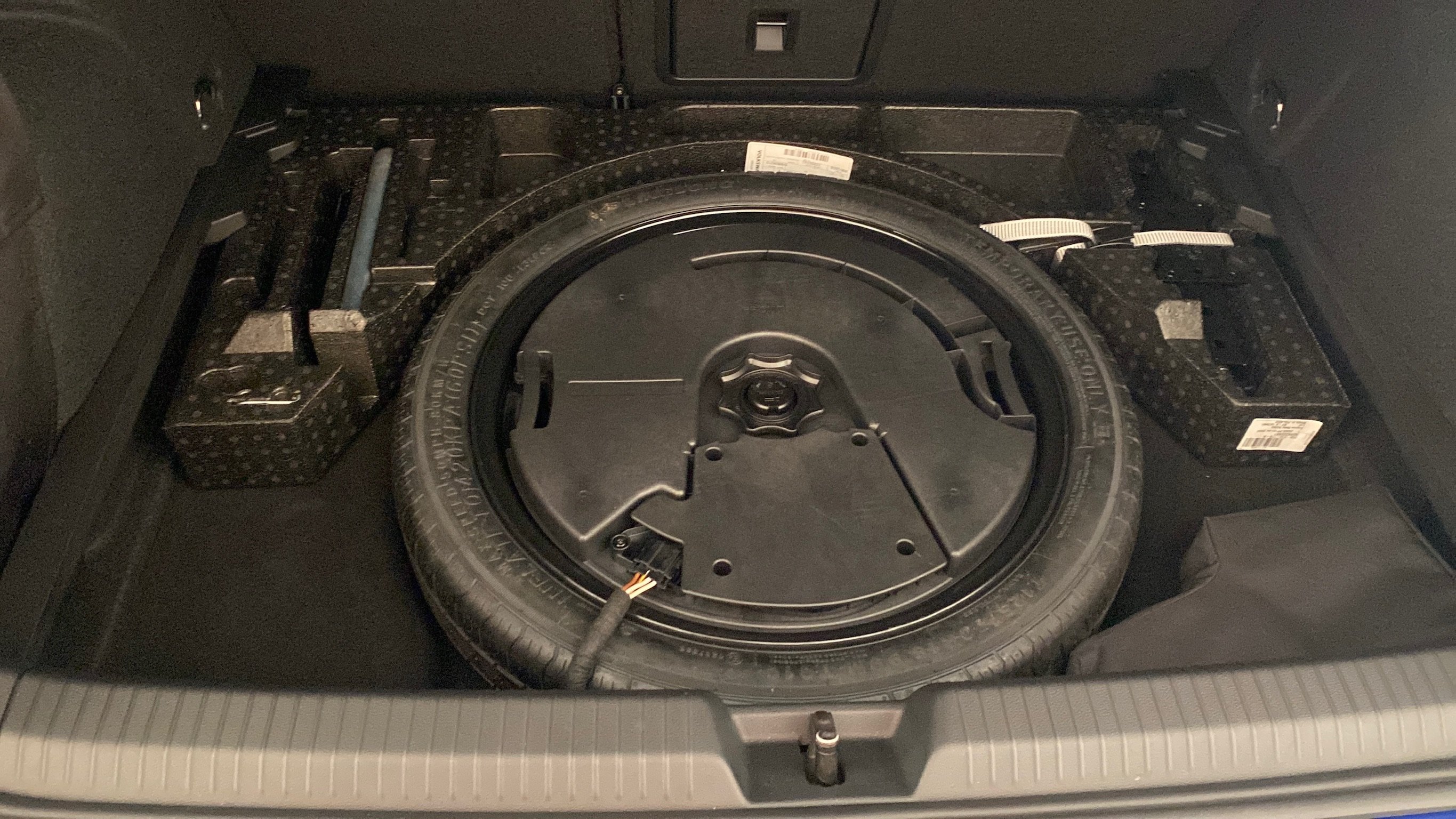 Tyre inflation kit - VW Golf R MK8 Chat - VWROC - VW R Owners Club